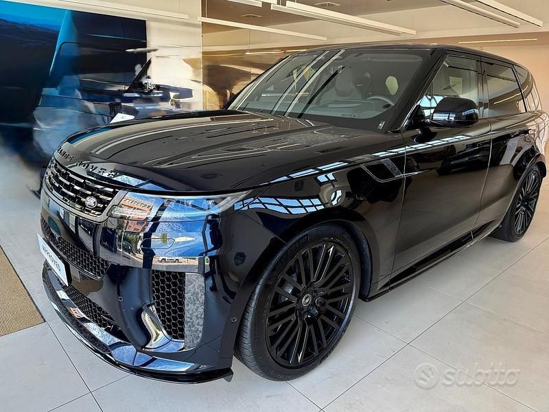 Usata 2025 Land Rover Range Rover Sport 635 CV SUV – 48121 Ravenna (RA ...
