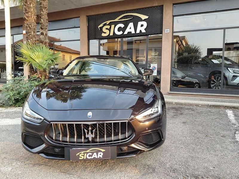Usata 2017 Maserati Ghibli 275 CV Tre volumi – 21054 fagnano olona ...