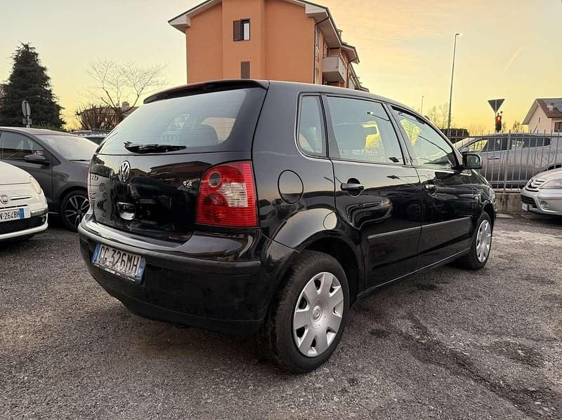 Usata 2003 VW Polo Trendline 75 CV Tre volumi – 20090 Monzoro - Milano ...