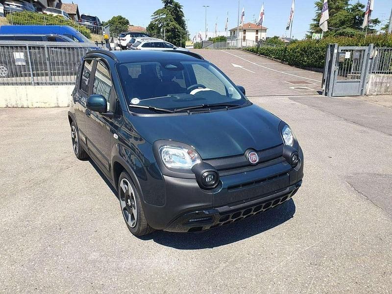 Nuova 2025 Fiat Panda S 69 CV Tre volumi – 43014 Medesano - Parma - Pr ...