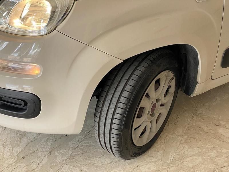 Usata 2015 Fiat Panda Lounge 80 CV Tre volumi – 70038 Terlizzi (BA ...