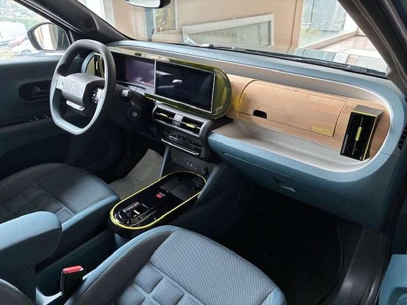 Nuova 2025 Fiat Panda La Prima 101 CV SUV – 27100 Pavia - Pv ...