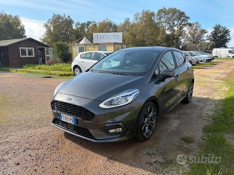 Usata 2019 Ford Fiesta ST-Line 86 CV Tre volumi – Sardegna (Rivenditore ...