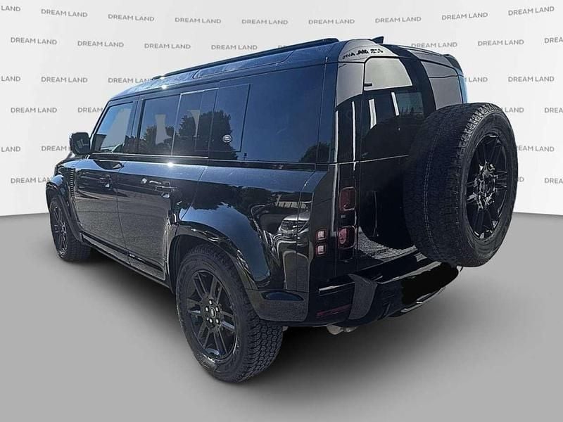 Usata 2023 Land Rover Defender SE Dynamic 249 CV SUV – 51031 Agliana ...