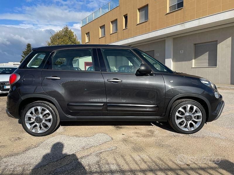 Usata 2018 Fiat 500L Cross 120 CV Monovolume – 71121 Foggia (FG ...