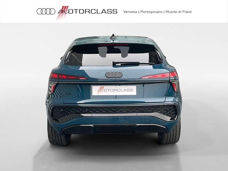 Nuova Audi Q3 Sportback S-Line 272 CV (2026) in venezia - 73.900 ...