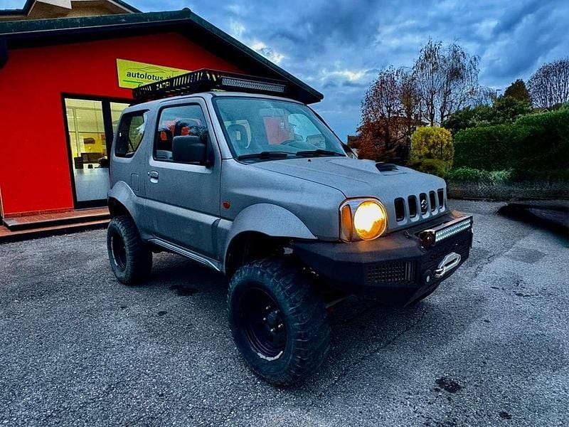 Usata 2010 Suzuki Jimny 86 CV SUV – 55012 Capannori - Lucca ...