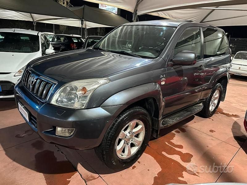 Usata 2003 Toyota Land Cruiser 163 CV SUV – 95047 Paterno' (CT ...