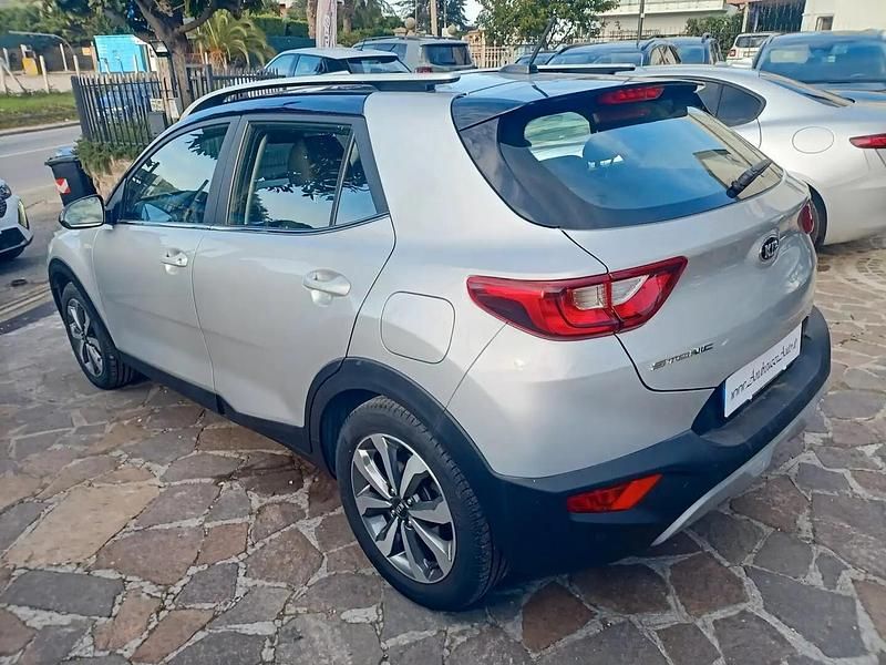 Usata 2021 Kia Stonic Style 81 CV SUV – Lazio (Rivenditore) – 14.500 ...
