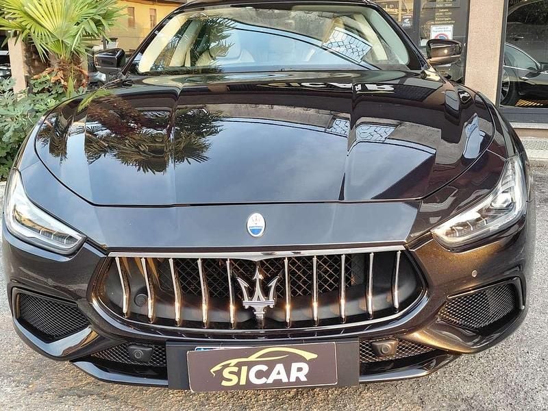 Usata 2017 Maserati Ghibli 275 CV Tre volumi – 21054 fagnano olona ...