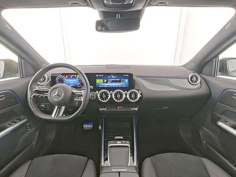 Usata 2024 Mercedes GLA180 AMG line 136 CV SUV – 20013 Magenta (MI ...