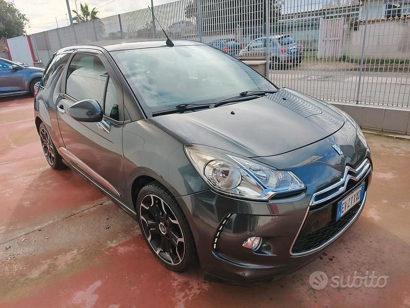 Usata 2014 DS Automobiles DS3 So Chic 81 CV Cabrio – 00054 Fiumicino (RM) (Rivenditore) – 6500 ...