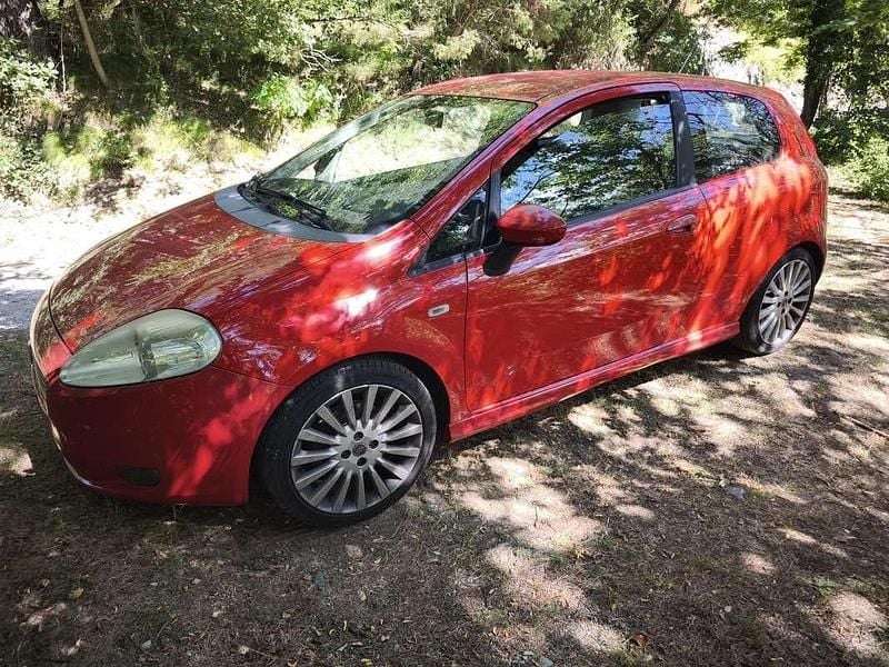 Usata 2008 Fiat Grande Punto Sport 120 CV Due volumi – 10013 ...