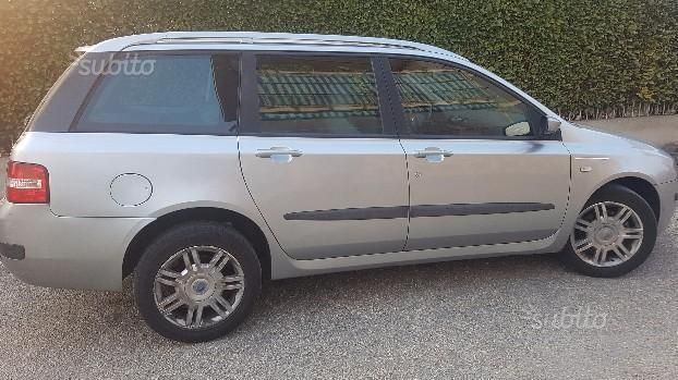 Stilo – Compra Fiat Stilo usate – 2.914 auto in vendita - AutoUncle