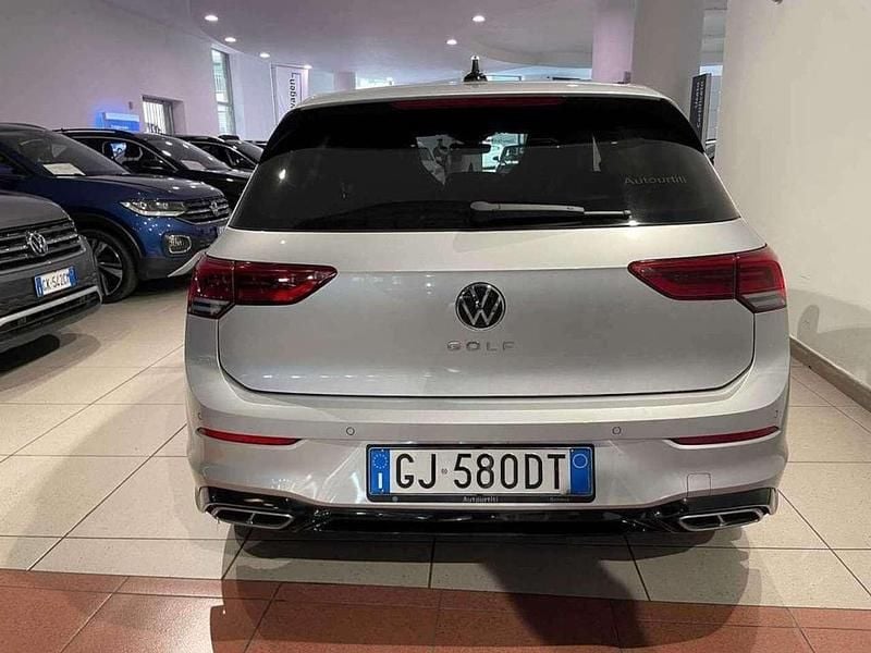 Usata 2022 VW Golf R-line 131 CV Tre volumi – 16126 Genova - Ge ...