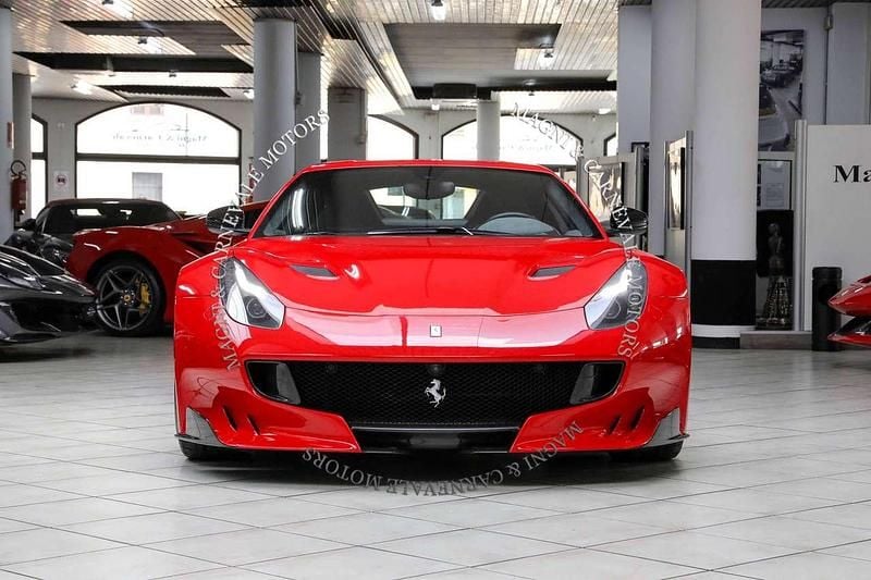 Usata 2015 Ferrari F12 775 CV Coupé – 20099 Sesto San Giovanni - Milano ...