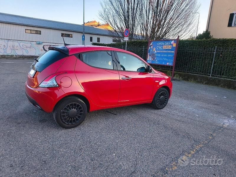 Usata 2023 Lancia Ypsilon Due volumi – Piemonte (Privato) – 10.500 ...