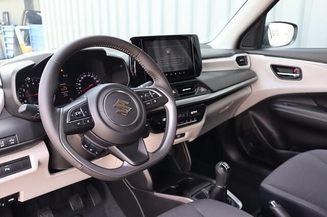 Nieuw 2025 Suzuki Swift Style 83 PK Hatchback – 7545 MZ Enschede ...