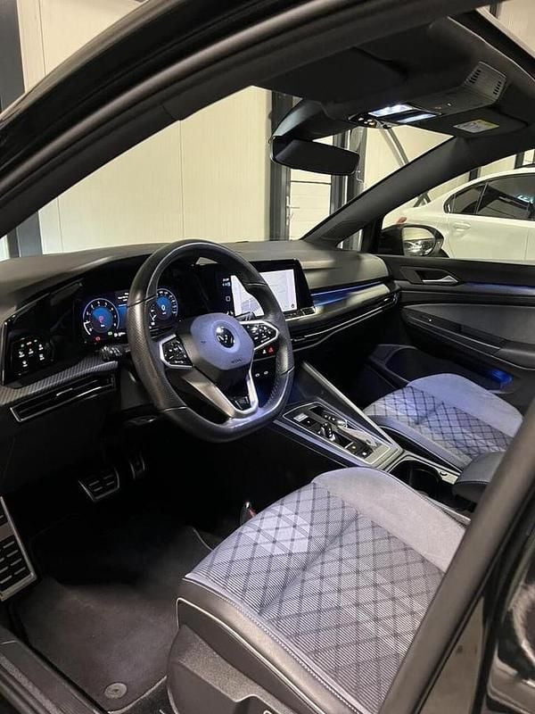 Gebruikt 2021 VW Golf VII R-line 150 PK – Noord-Holland (Dealer) – € ...