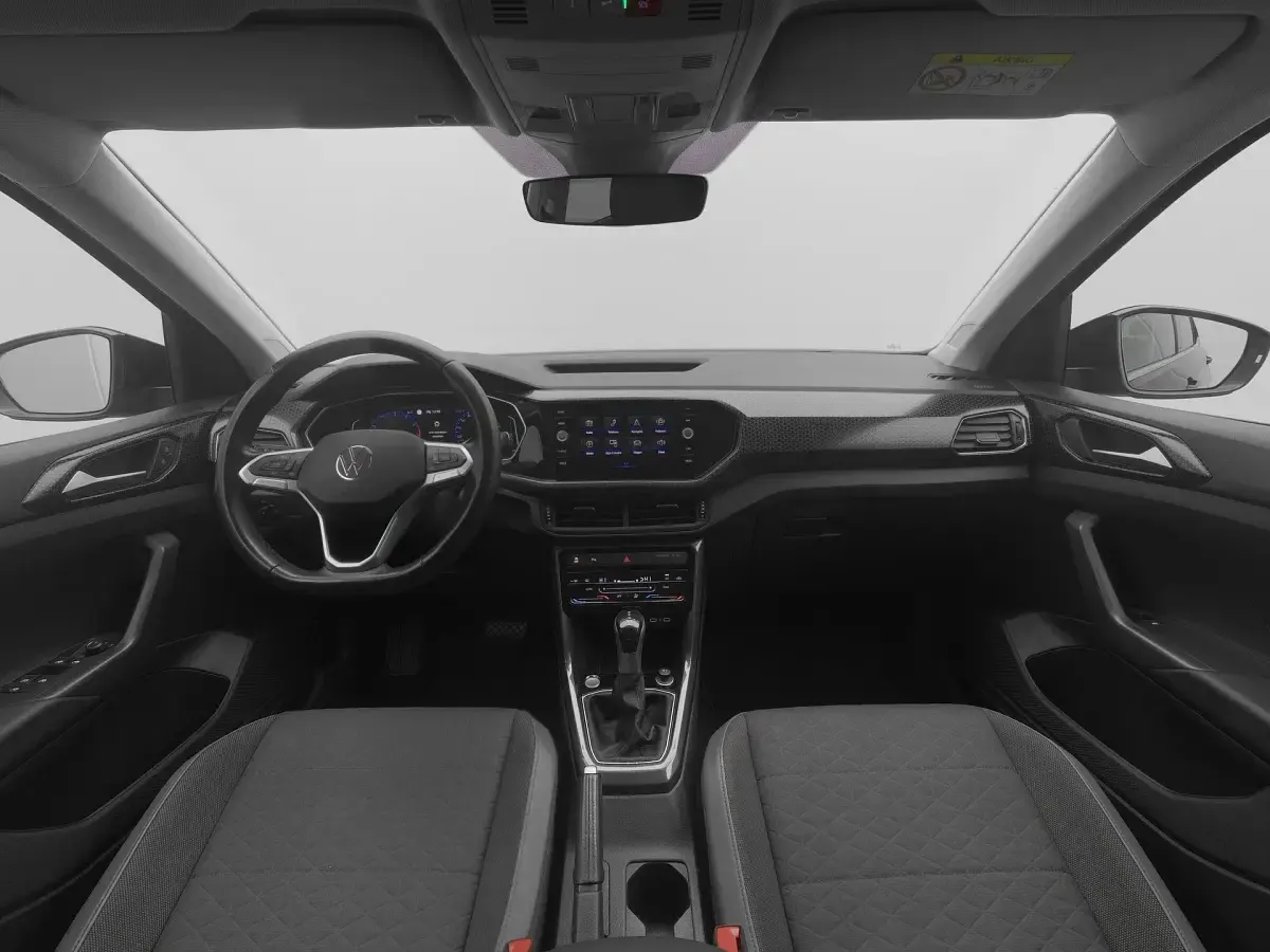 Occasion VW T-Cross R-line 110 PK (2023) in PE Heerenveen - € 28.400 ...