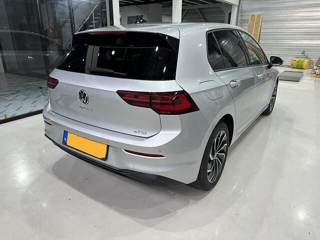 Gebruikt 2021 VW Golf VIII R-line 110 PK Hatchback – 4941 SE ...