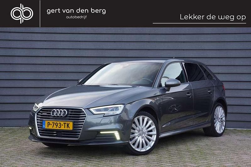 Gebruikt 2018 Audi A3 Sportback e-tron S-Line Hatchback – 3851KA KA ...