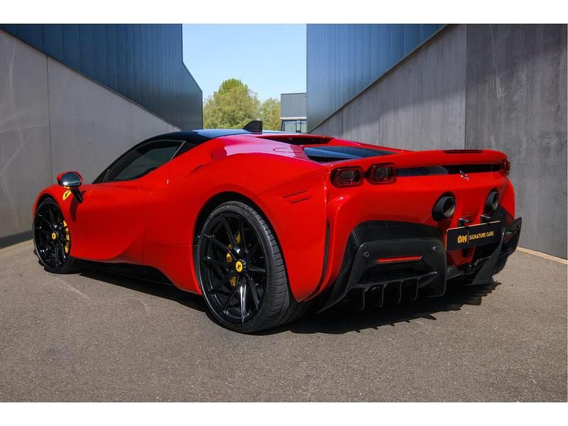 Gebruikt 2022 Ferrari SF90 782 PK Coupé – Zuid-Holland (Dealer) – € 449 ...