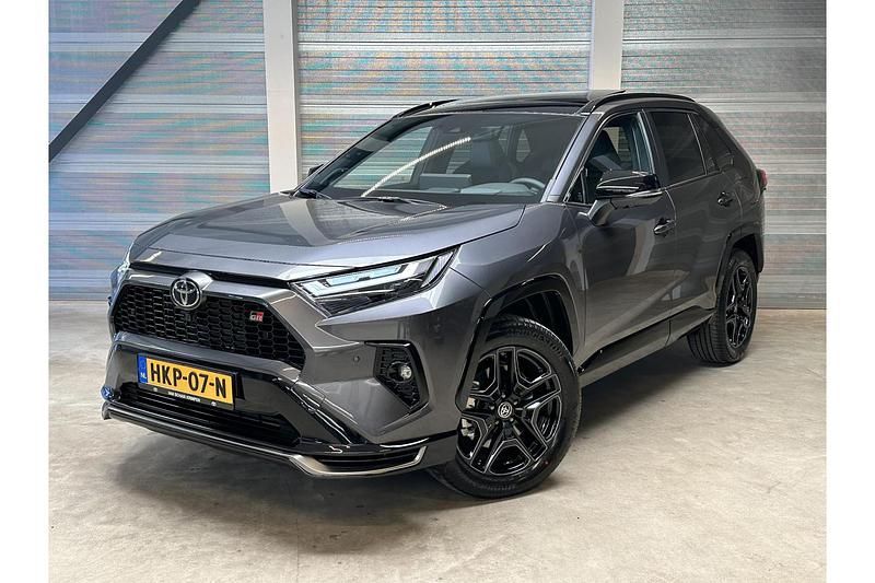 Gebruikt 2025 Toyota RAV4 Hybrid Sport 306 PK SUV – 2921 LE KRIMPEN AAN ...