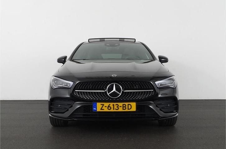 Gebruikt 2023 Mercedes 250 AMG line 218 PK – Noord-Holland (Dealer) – € ...