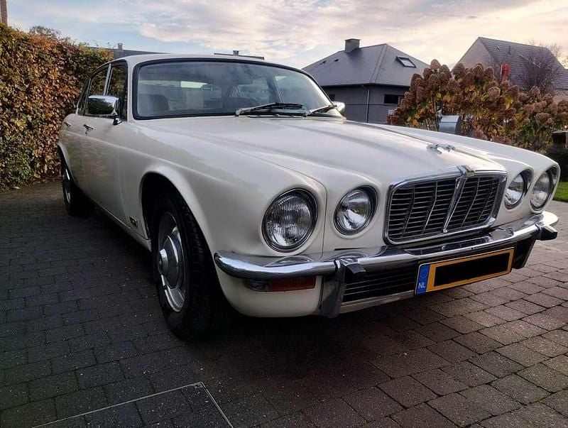 Gebruikt 1978 Jaguar XJ 179 PK Sedan – Noord-Brabant (Dealer) – € 9.950 ...
