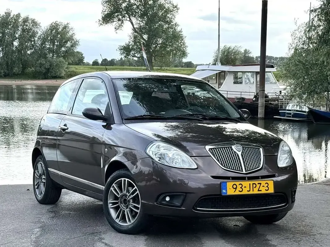 Occasion Lancia Ypsilon 76 PK (2009) in Zutphen - € 2.635 | AutoUncle