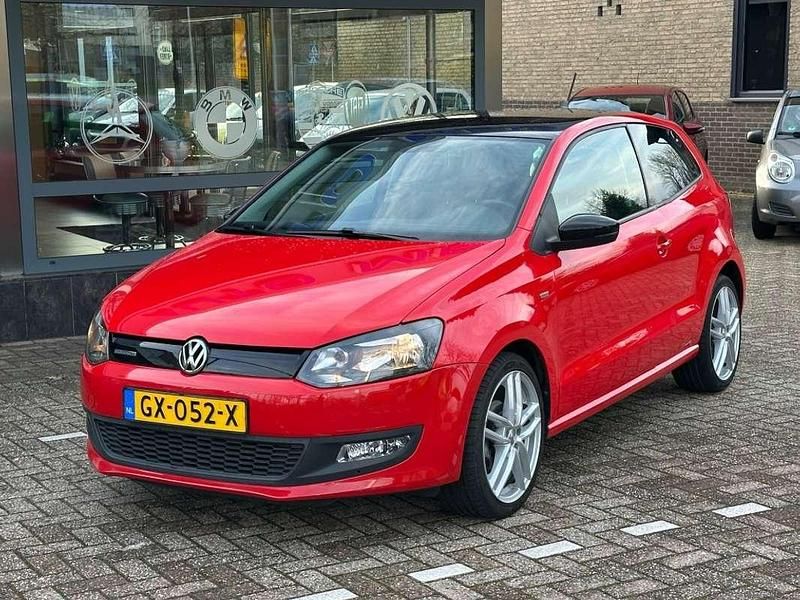 Gebruikt 2013 VW Polo R-line 90 PK Hatchback – Limburg (Dealer) – € 9. ...