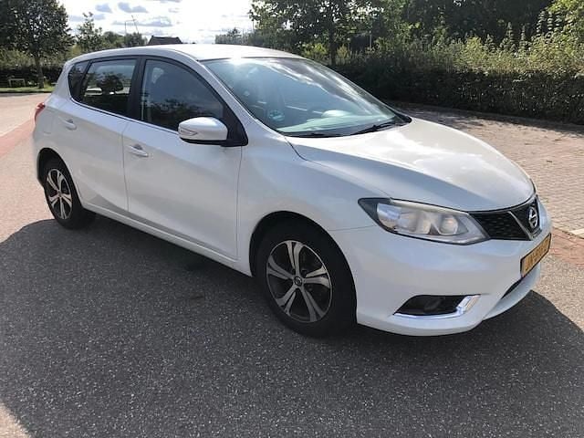 Gebruikt 2015 Nissan Pulsar Hatchback – 6102BM BM Echt (Dealer) – € 10. ...