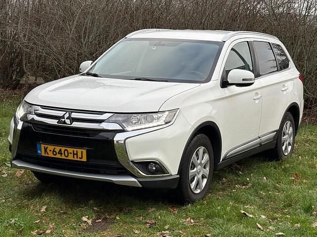 Gebruikt 2016 Mitsubishi Outlander 150 PK SUV – 1351 AH Almere (Dealer ...