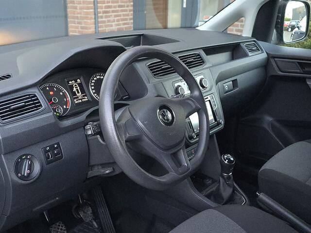 Gebruikt 2016 VW Caddy Maxi Trendline 110 PK MPV – 2984 AA Ridderkerk ...