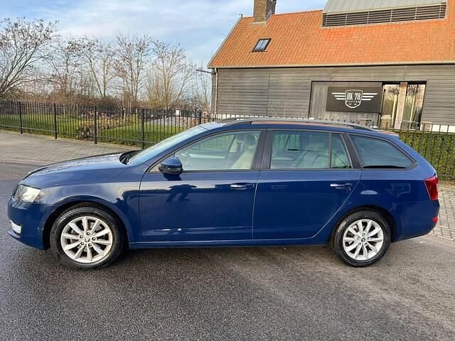 Occasion 2013 Skoda Octavia Business Line 105 PK Stationwagen – 3846 BW ...