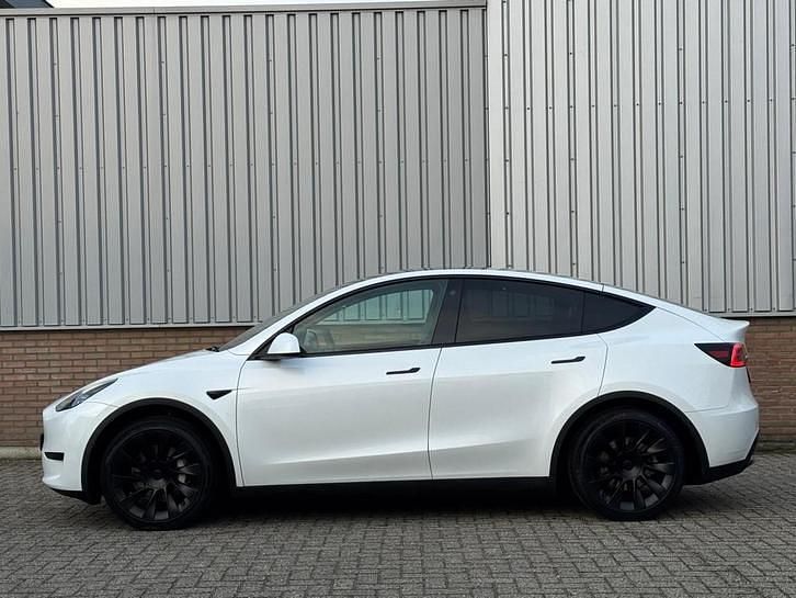 Occasion 2023 Tesla Model Y RWD 299 PK SUV – Noord-Holland (Dealer) – € ...