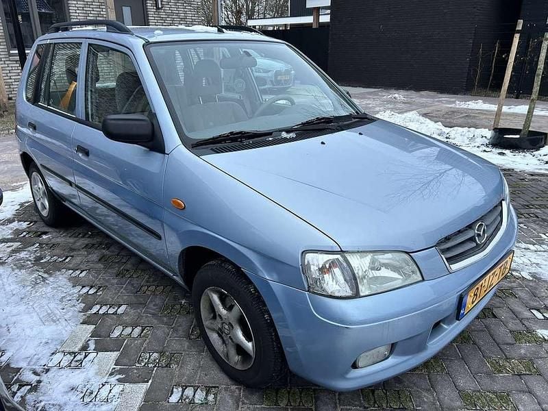 Gebruikt 2002 Mazda Demio Exclusive 75 PK Hatchback – Gelderland ...