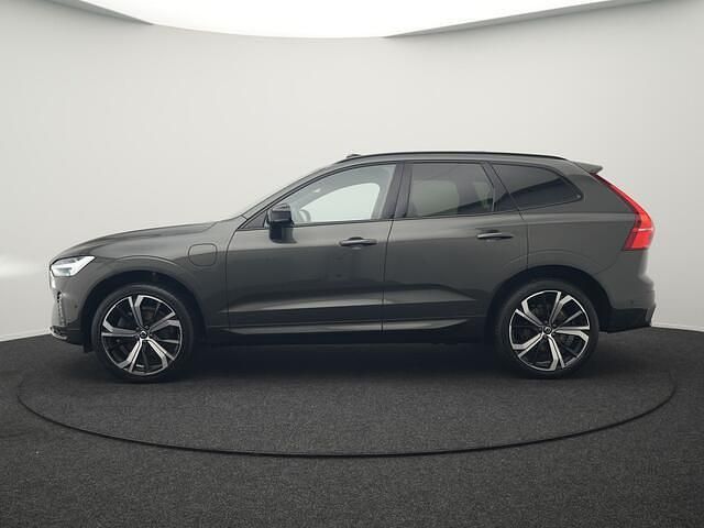 Gebruikt 2022 Volvo XC60 R-Design 350 PK SUV – 5711 CD Someren (Dealer ...