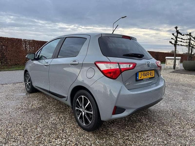 Gebruikt 2019 Toyota Yaris Hybrid Active 73 PK Hatchback – 4031KJ KJ ...