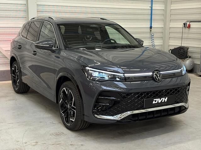 Nieuw 2025 VW Tiguan R-line Edition 272 PK SUV – 3247 CP Dirksland ...