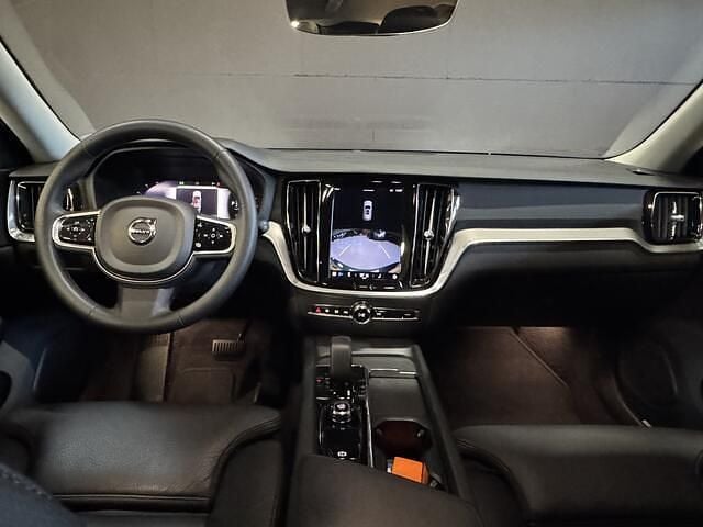 Gebruikt 2023 Volvo V60 Plus 199 PK Stationwagen – 1271 TW Huizen ...