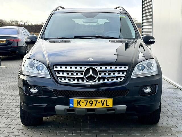 Gebruikt 2006 Mercedes 350 272 PK SUV – 8332 VP Steenwijk (Dealer) – € ...
