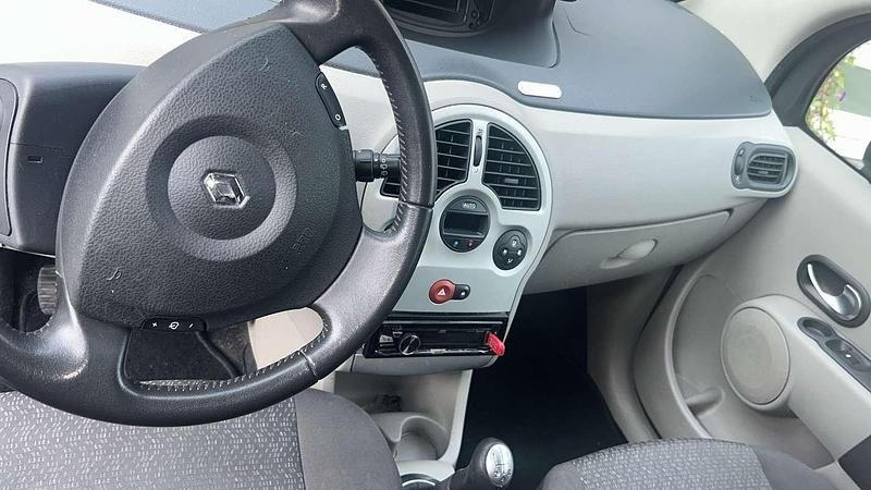 Occasion 2004 Renault Modus Privilege 75 PK MPV – Noord-Brabant (Dealer ...
