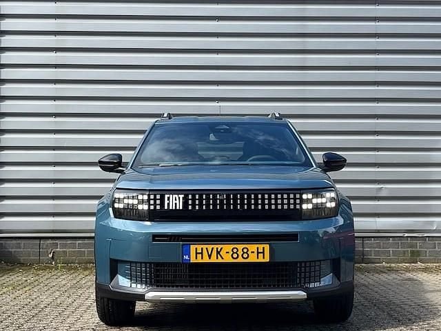 Gebruikt 2025 Fiat Grande Panda Icon 101 PK Hatchback – 7556BR BR ...