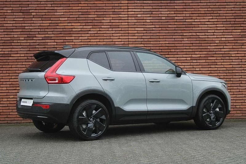 Nieuw 2025 Volvo EX40 Ultra 252 PK SUV – 6833HK HK Arnhem (Dealer) – € ...