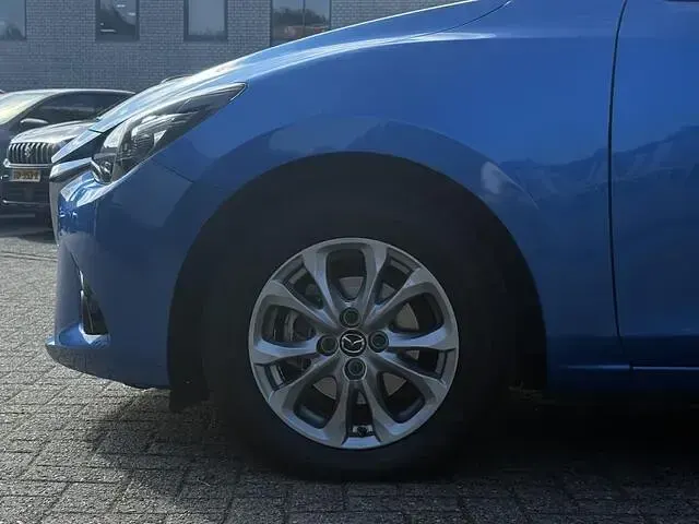 Occasion Mazda 2 Edition 90 PK (2015) in Almere - € 12.925 | AutoUncle