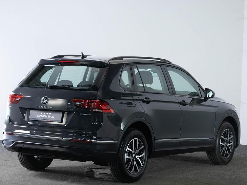 Gebruikt 2022 VW Tiguan Life 245 PK SUV – 8445PE HEERENVEEN (Dealer ...