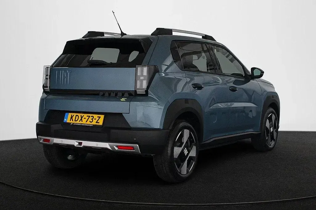 Nieuw Fiat Grande Panda La Prima 113 PK (2026) in AMSTERDAM - € 24.890 ...