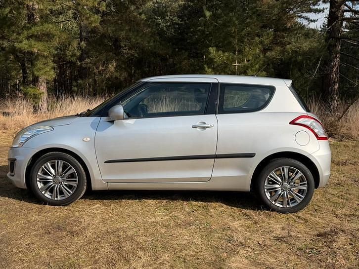 Occasion 2014 Suzuki Swift 93 PK Hatchback – Noord-Brabant (Dealer) – € ...